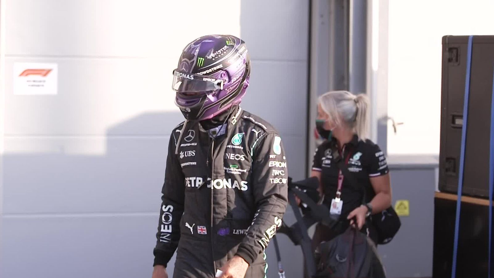 Azerbaijan GP: Lewis Hamilton blows race chance with error after ...