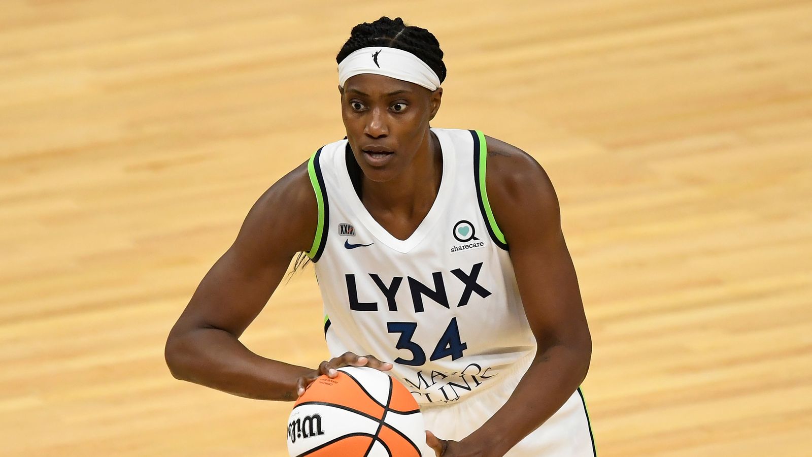 WNBA: Sylvia Fowles dominates as Minnesota Lynx complete impressive ...