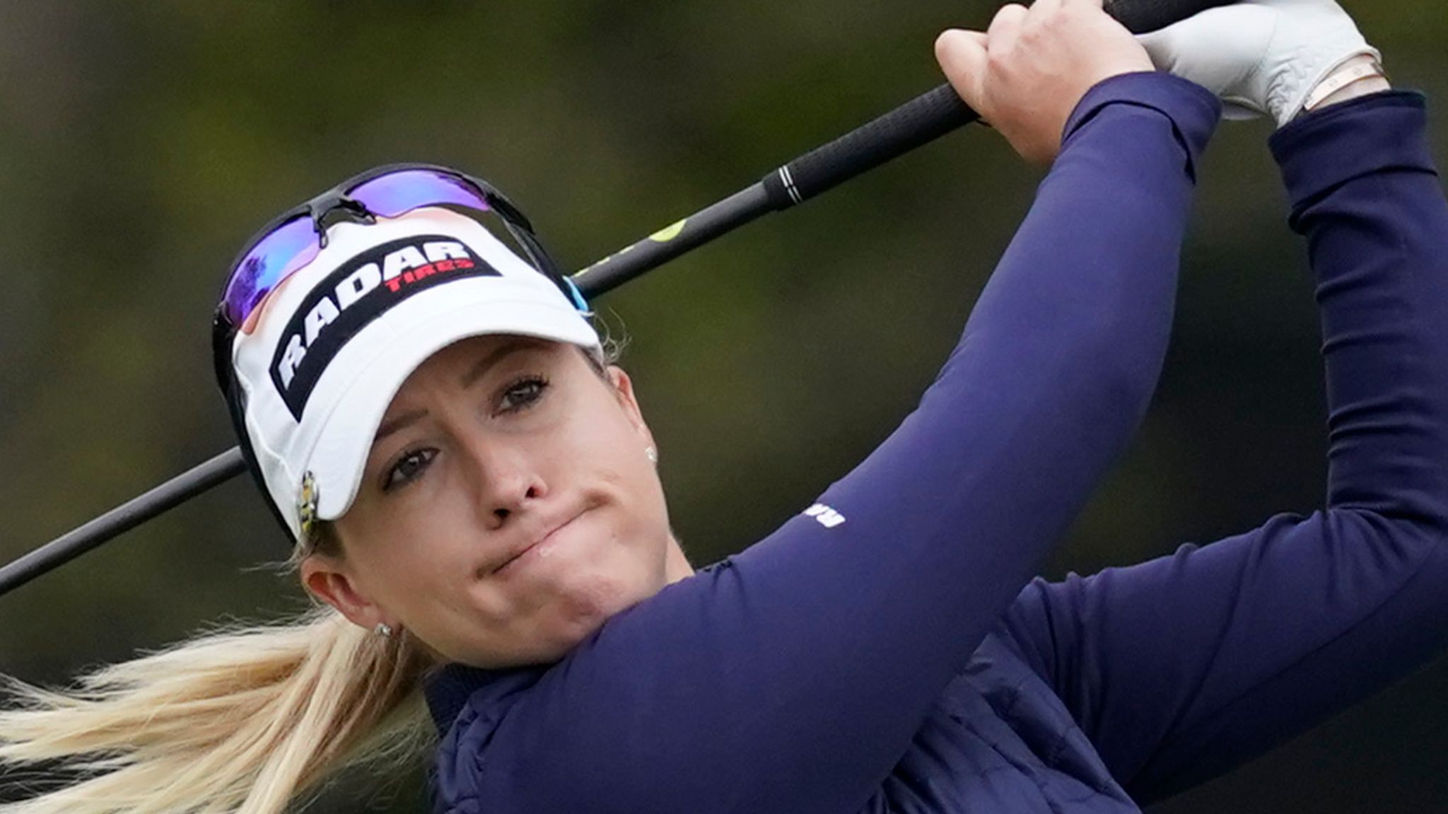 BMW Ladies Championship: Minjee Lee battles windy conditions to build ...