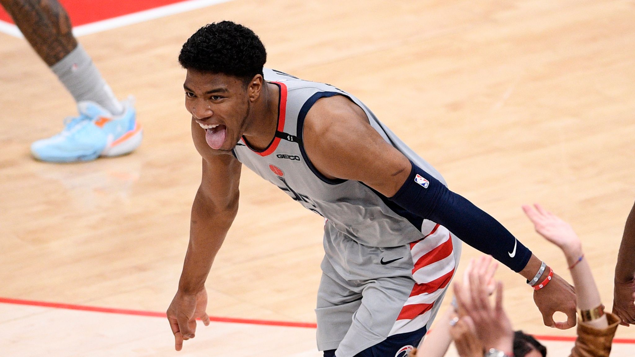 Hachimura hits a double-double in win | NBA News | Sky Sports