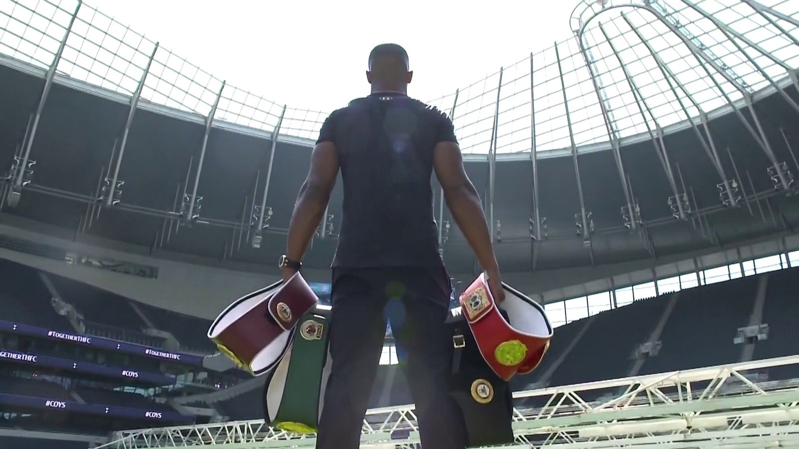 Anthony Joshua to fight Oleksandr Usyk at Tottenham Hotspur Stadium on ...