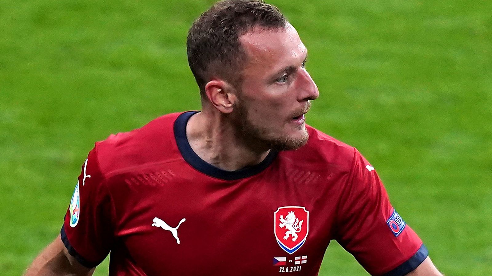 Vladimir Coufal: West Ham still in talks with Czech Republic defender ...