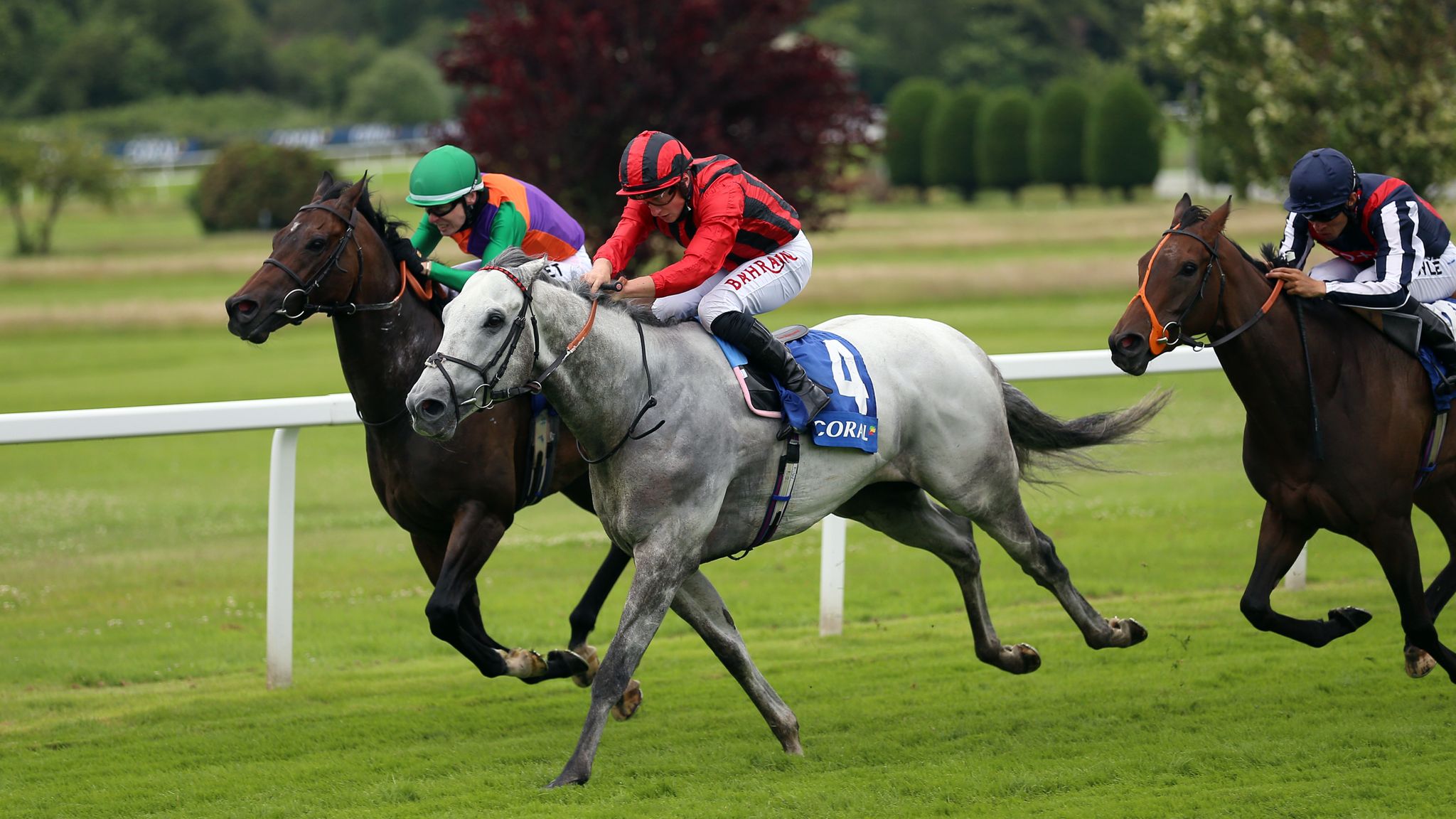 July Cup: Starman powers to impressive victory under Tom Marquand with ...