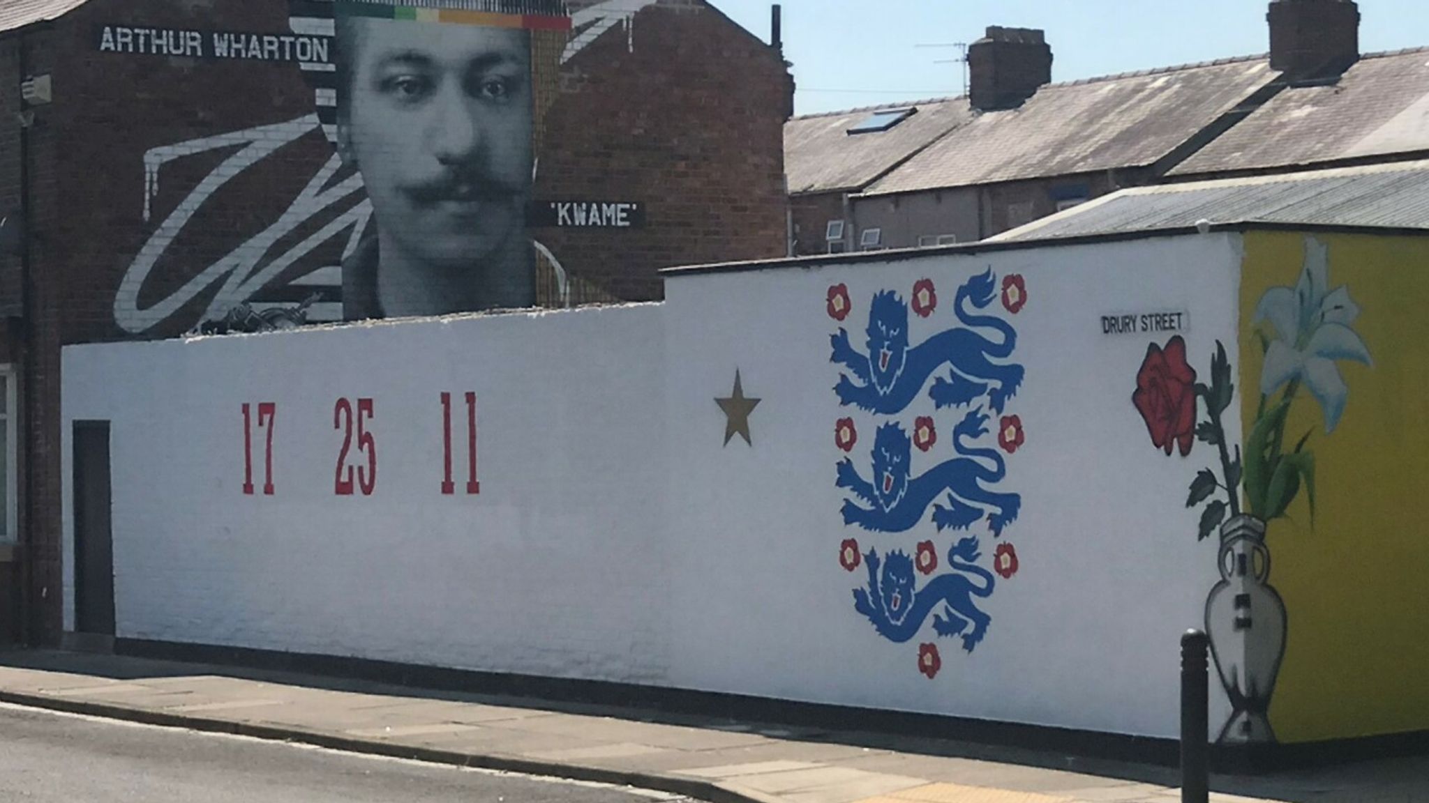 England mural painted in support of Marcus Rashford, Jadon Sancho and ...