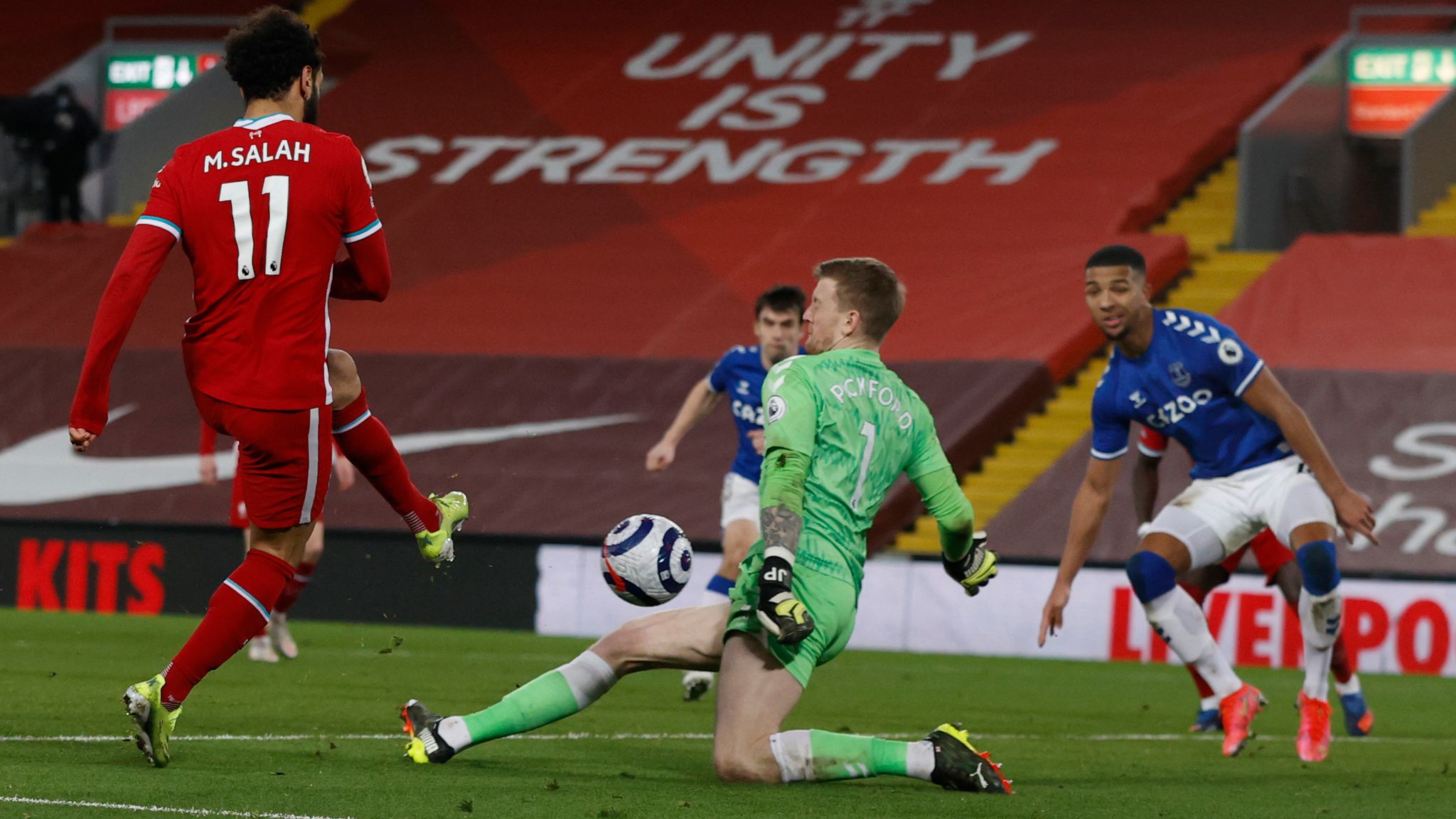 Jordan Pickford: How 'outstanding' England and Everton goalkeeper ...