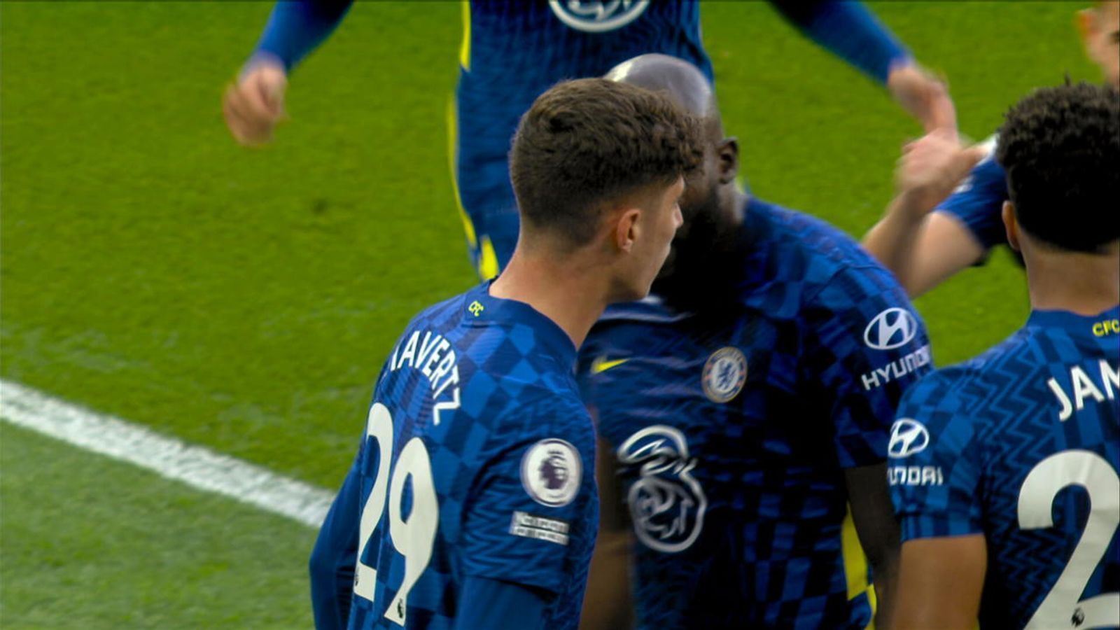 Havertz heads Chelsea in front! (22) | Football News | Sky Sports