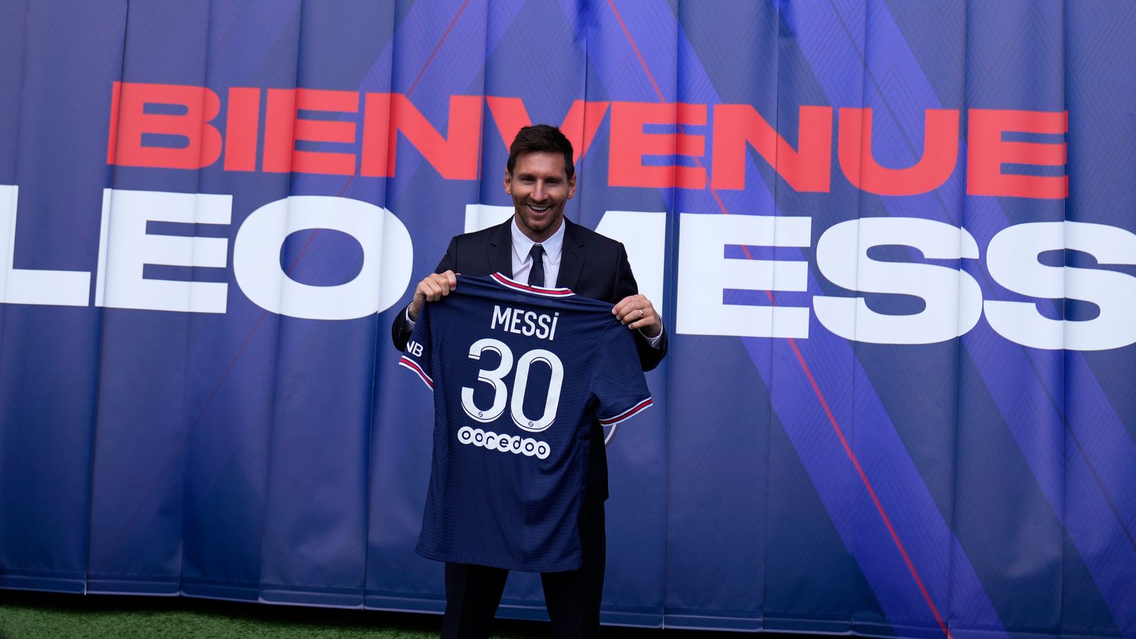 Lionel Messi: PSG include cryptocurrency fan tokens in former Barcelona ...