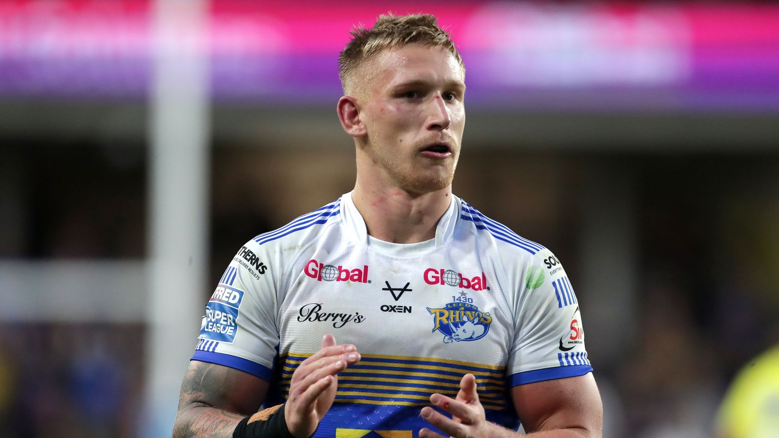 Mikolaj Oledzki signs new contract with Leeds Rhinos until 2025 | Rugby ...
