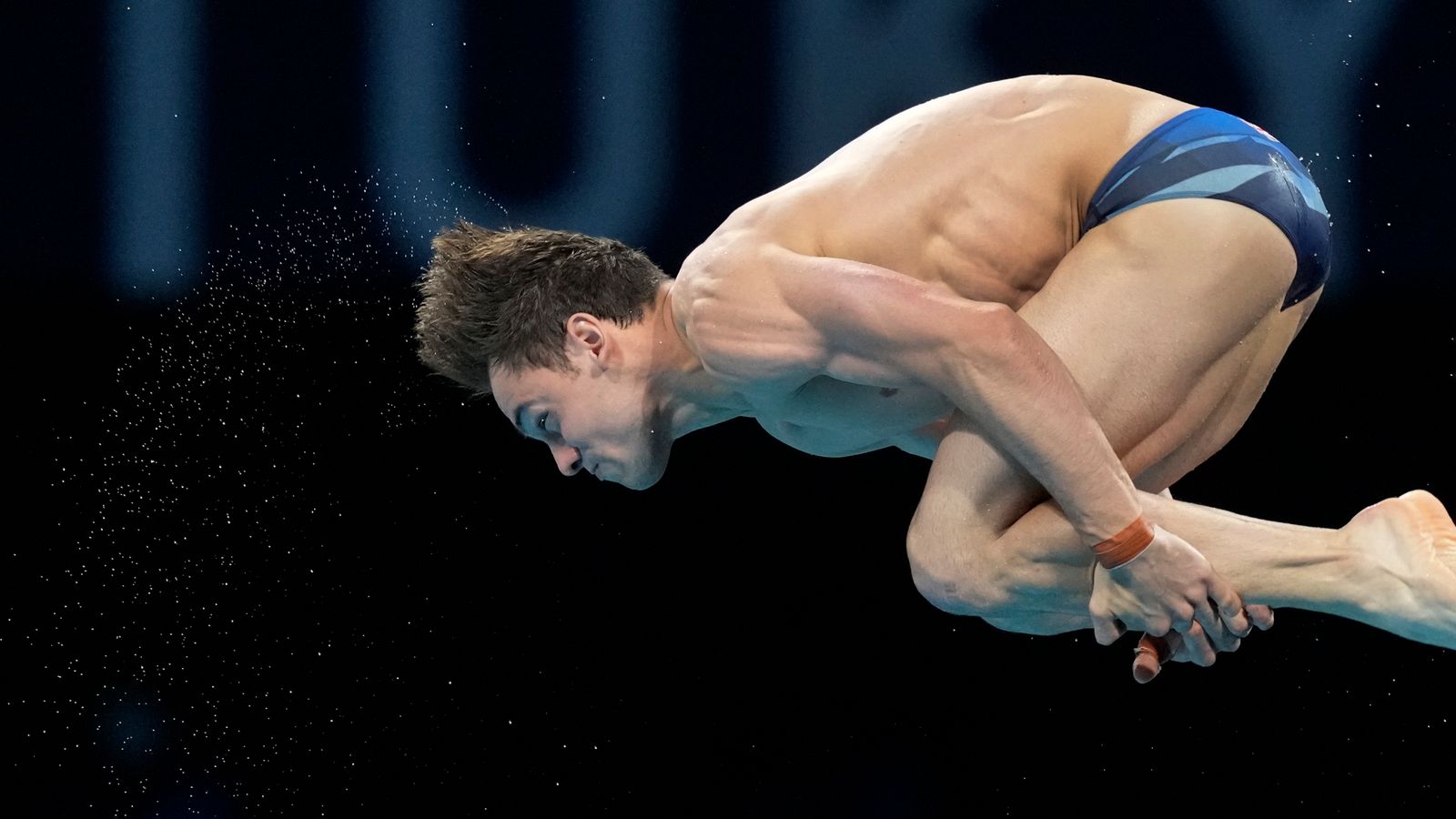 Tokyo 2020 Olympics: Tom Daley wins bronze medal in 10m individual ...