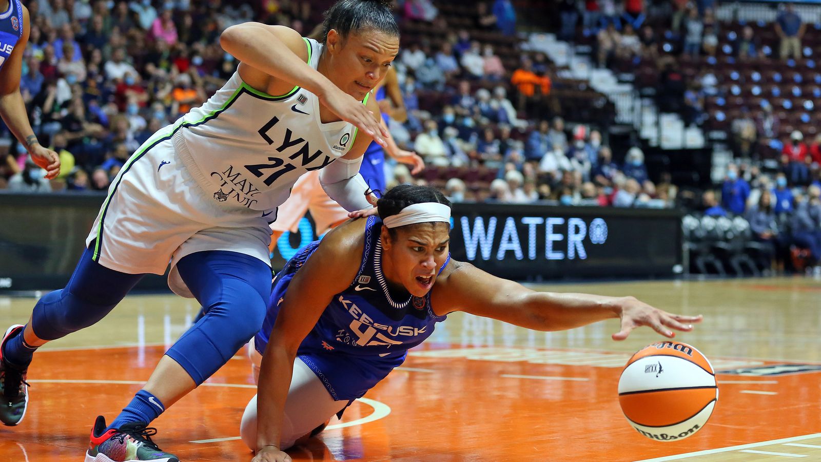WNBA: Lynx 60-72 Sun | NBA News | Sky Sports