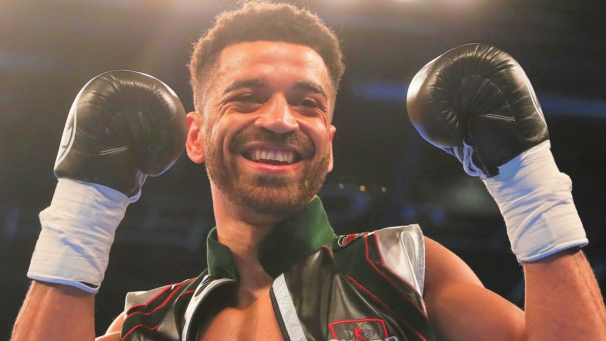 Sam Maxwell defeats Akeem Ennis-Brown to become British and ...
