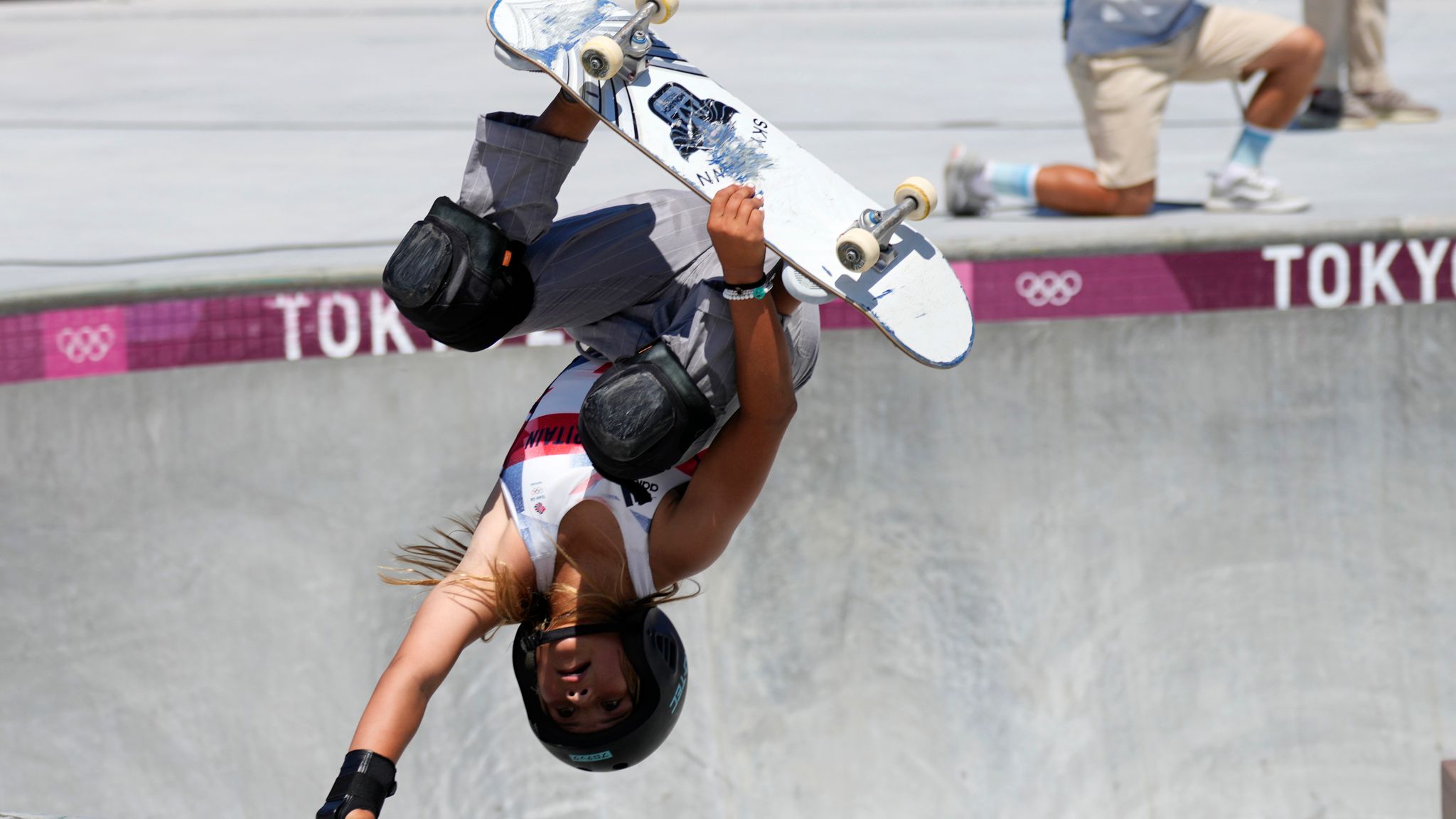 Tokyo 2020 Olympics: Sky Brown wins skateboarding bronze to become ...