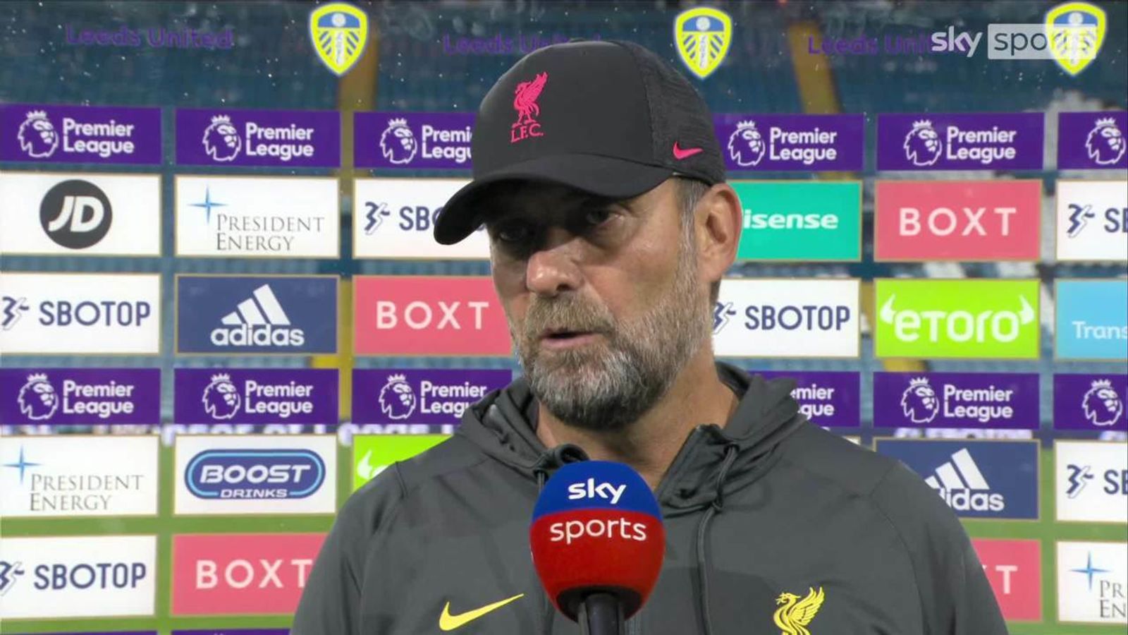 Harvey Elliott: Liverpool winger suffers serious ankle injury against ...