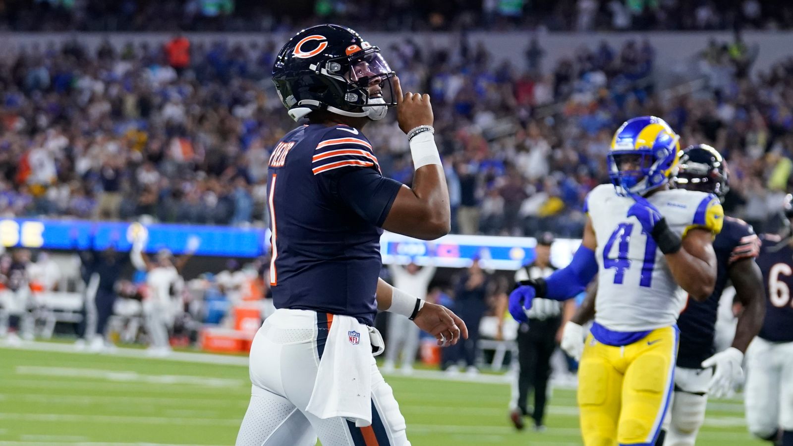 Justin Fields' rushes for first NFL TD | NFL News | Sky Sports