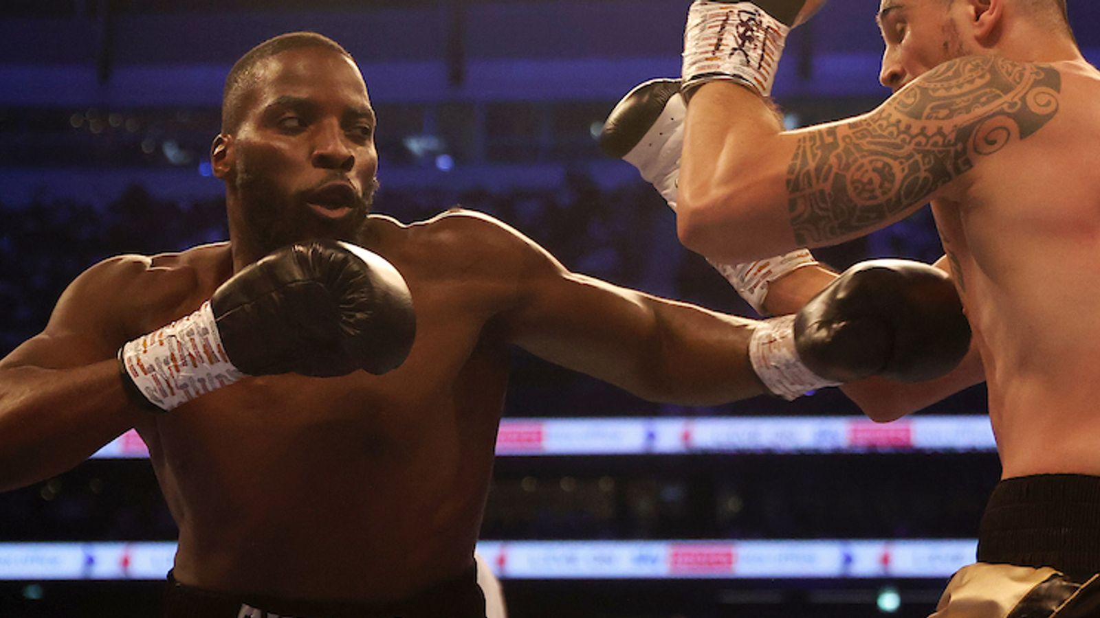 Joshua vs Usyk: Lawrence Okolie retains WBO cruiserweight title after ...