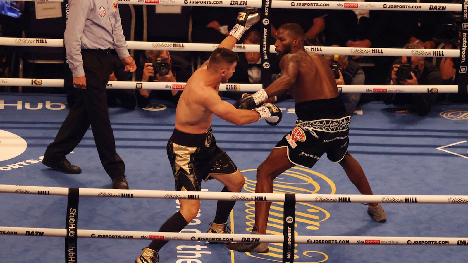 Joshua vs Usyk: Lawrence Okolie retains WBO cruiserweight title after ...