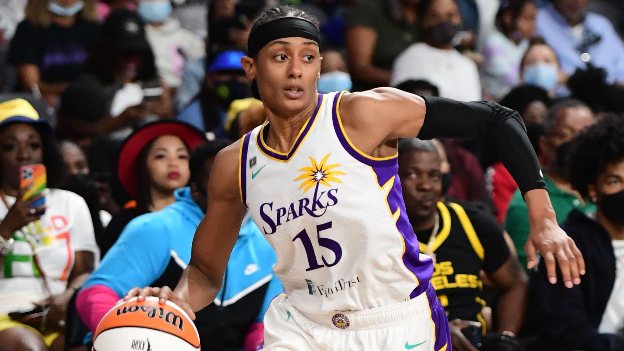 Los Angeles Sparks keep WNBA playoff hopes alive after beating Atlanta ...