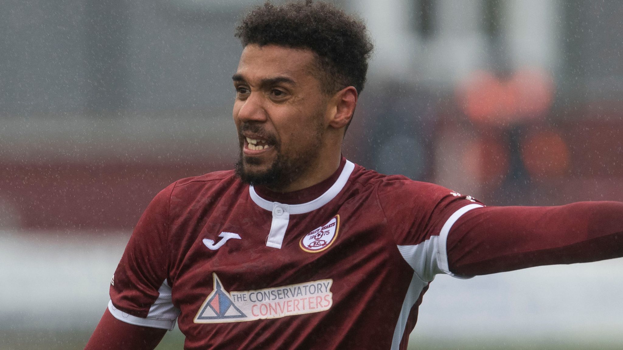 Nathan Austin: Kelty Hearts striker reports racist abuse after hat ...