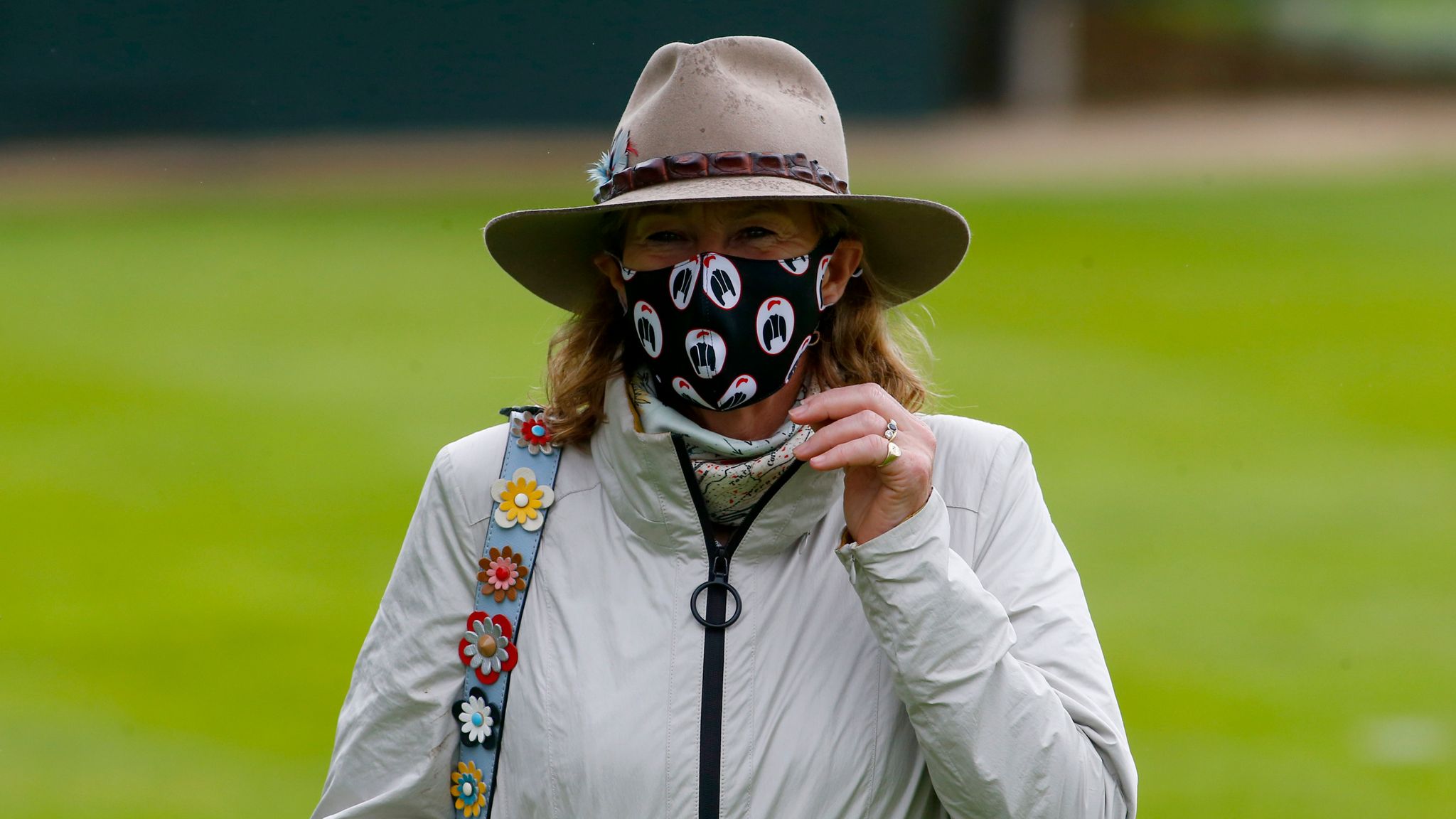 Prince of Arran: Charlie Fellowes retires stable star on day trainer ...