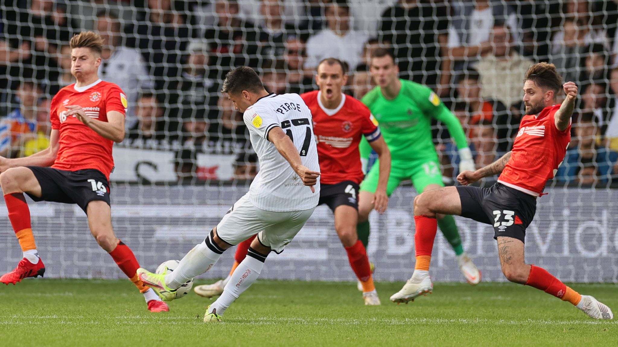 Luton Town 3-3 Swansea: Swans earn point after stunning second-half ...