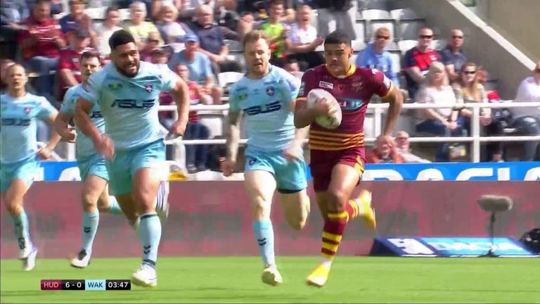 Pryce sprints over 20mph from Wakefield defence | Video | Watch TV Show ...