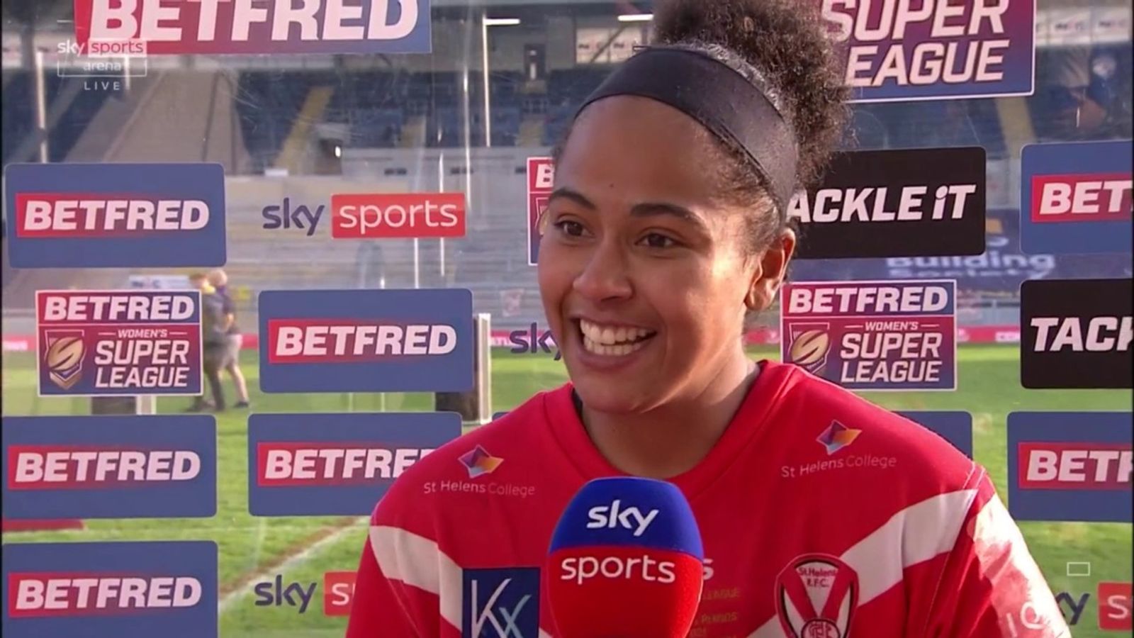 Chantelle Crowl: How England and St Helens prop rose to enjoy 'the best ...