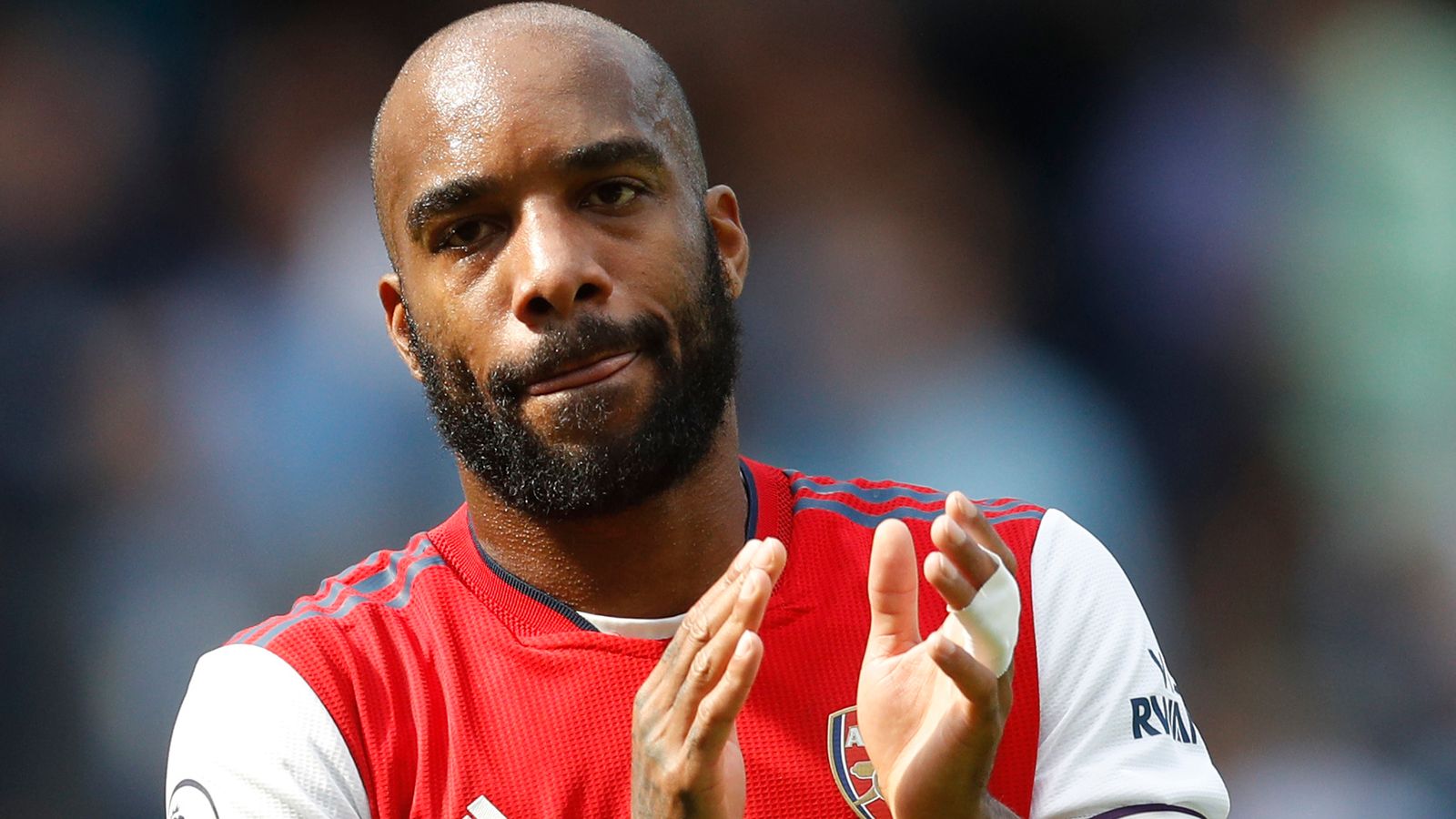 Alexandre Lacazette: Arsenal striker remains motivated amid contract ...