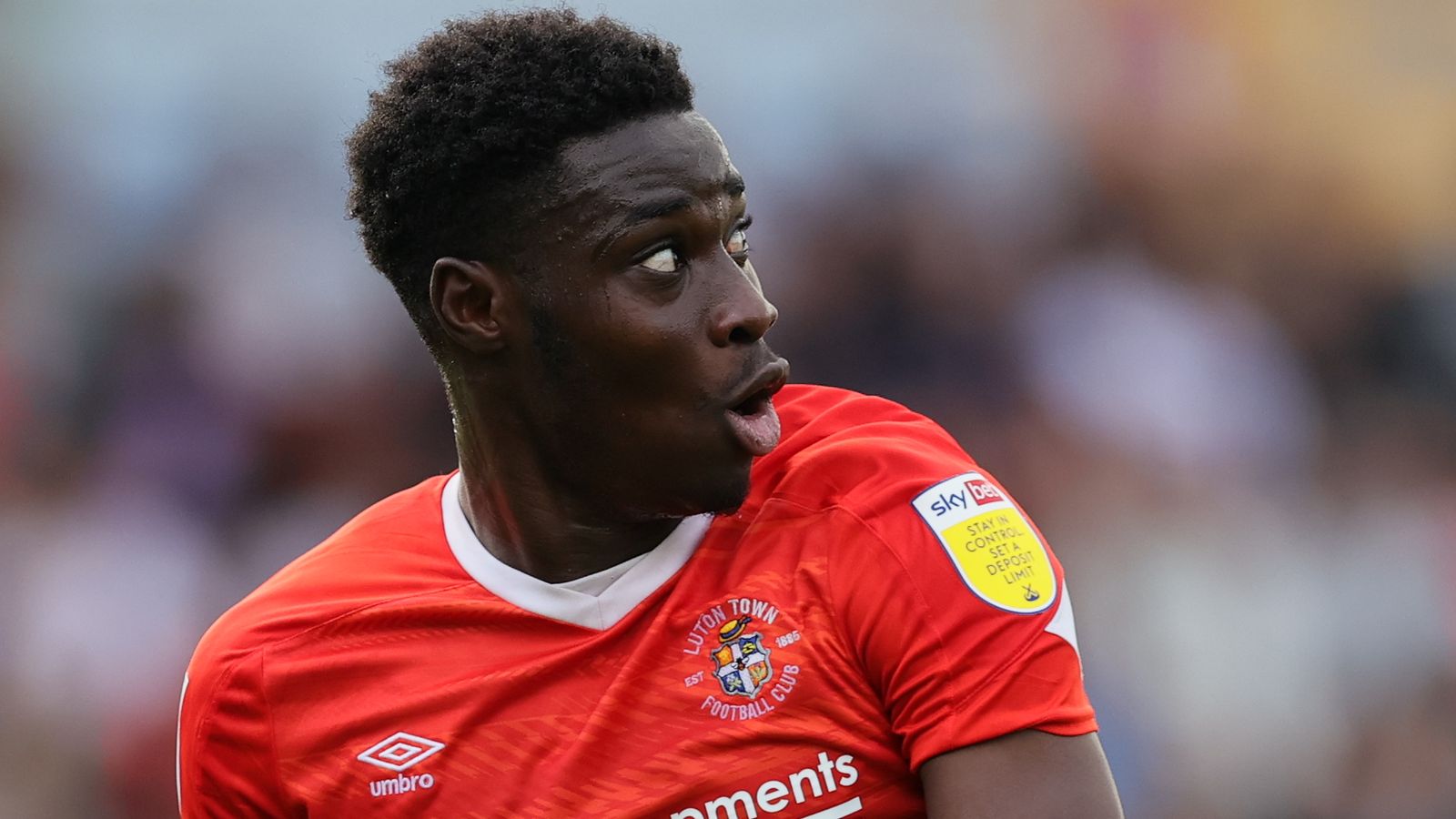 Luton Town 1-0 Hull City: Elijah Adebayo earns win for Hatters ...