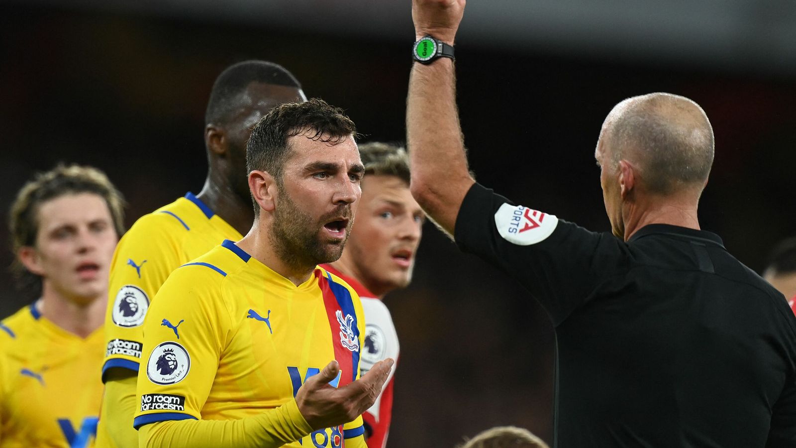 Jamie Carragher says James McArthur should have seen red for 'free ...