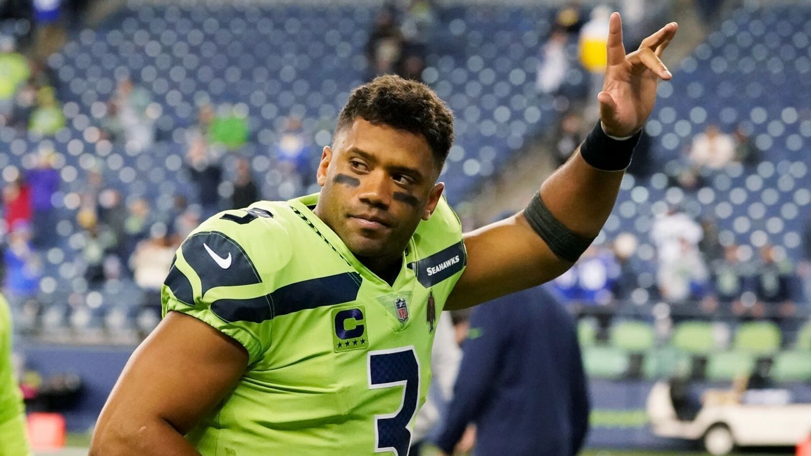 Wilson suffers painful finger injury | NFL News | Sky Sports