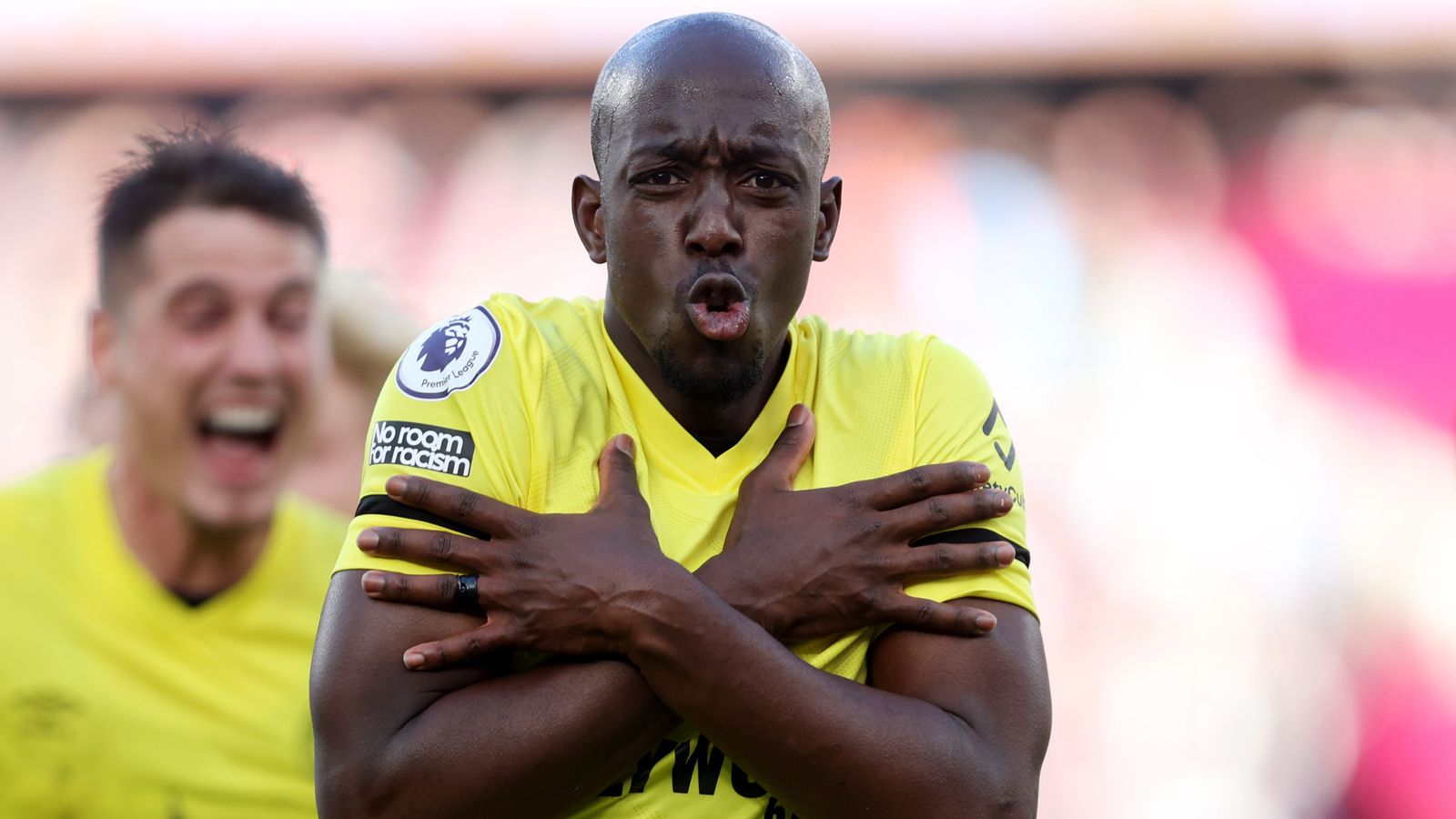 West Ham 1-2 Brentford: Yoane Wissa scores injury-time winner as Bees ...