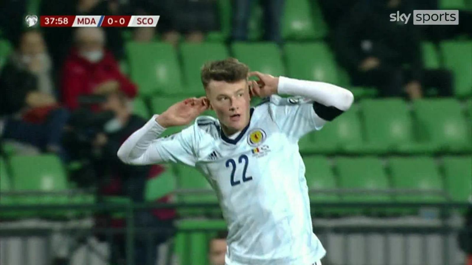 Nathan Patterson: Everton sign right-back from Rangers in £16m deal ...