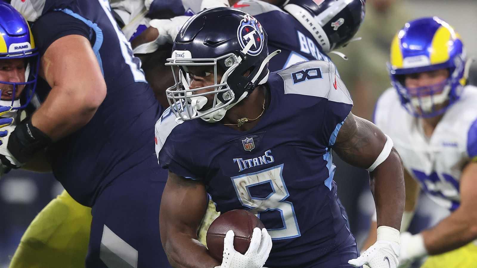 Tennessee Titans 28-16 Los Angeles Rams: Adrian Peterson scores on his ...