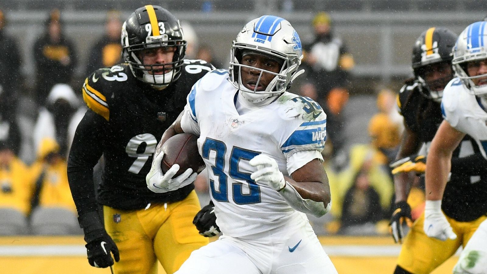 NFL Week 10 Stats: Patrick Mahomes back breaking records and lighting ...