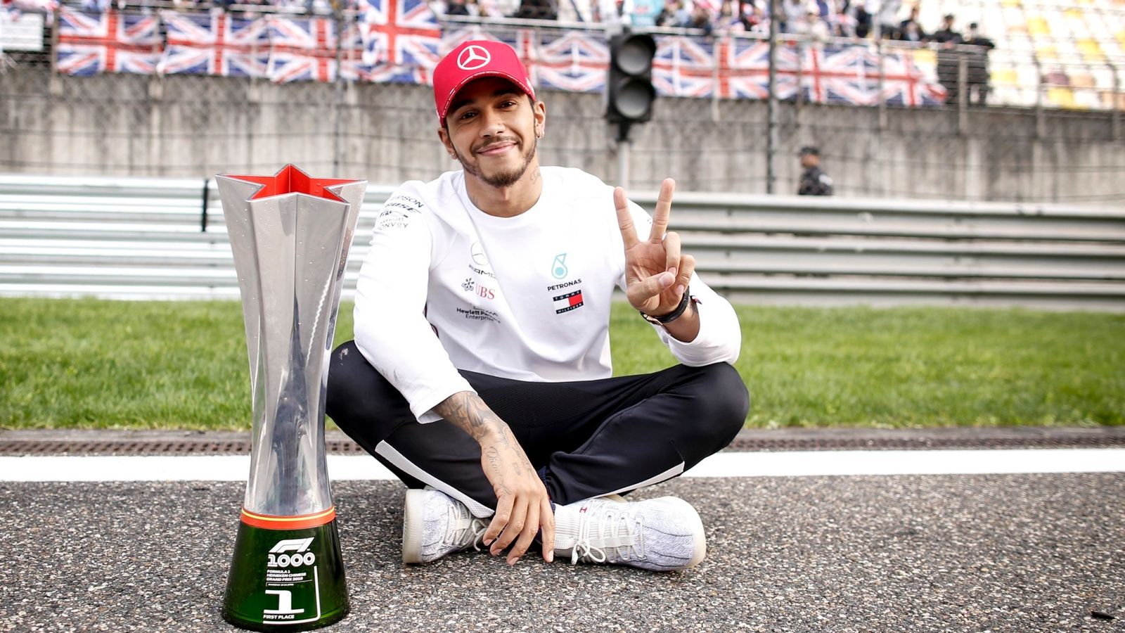 Formula One agrees deal to stage Chinese Grand Prix through to 2025 ...