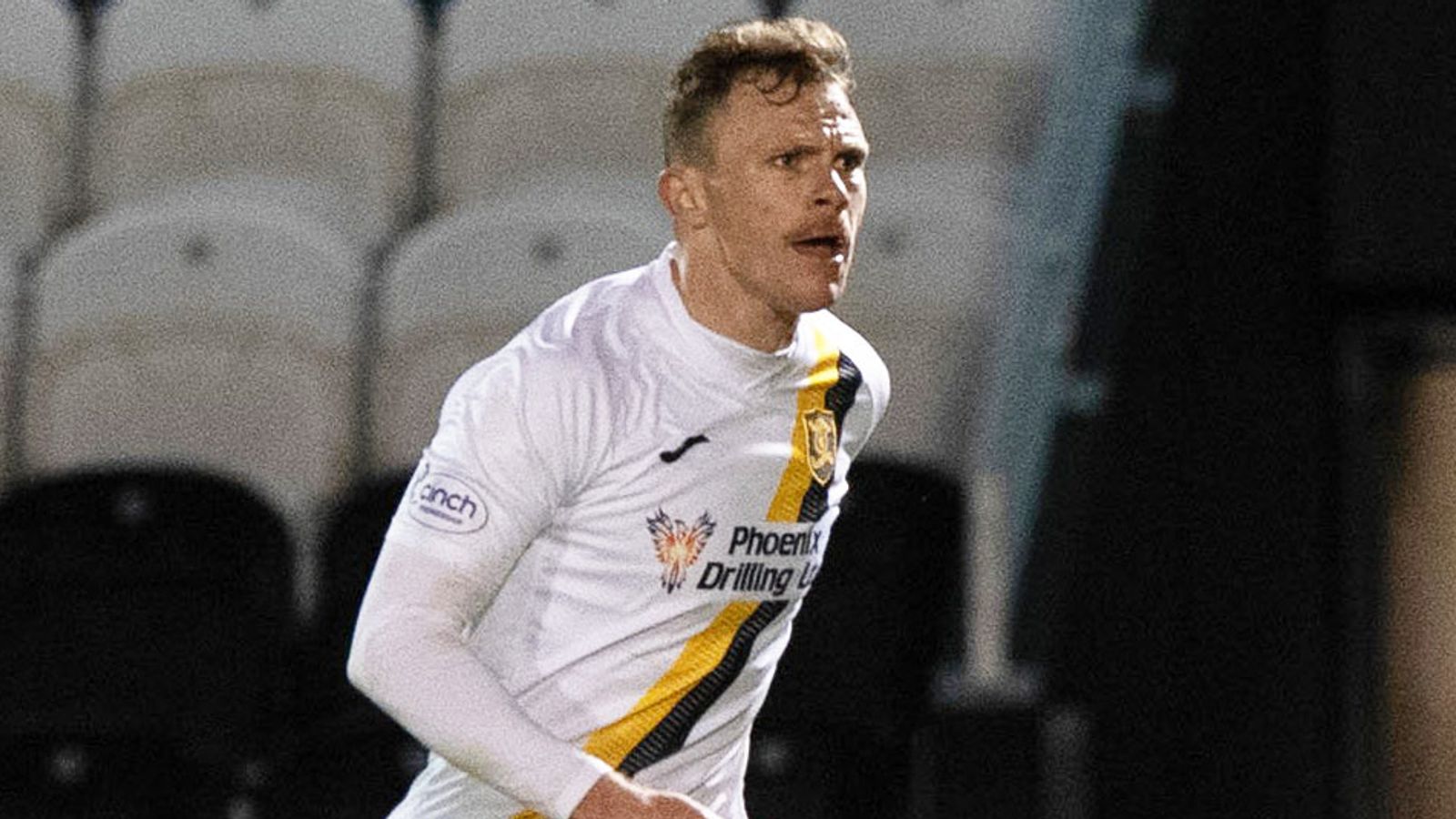 St Mirren 1-1 Livingston: Nicky Devlin strikes late to deny Buddies ...