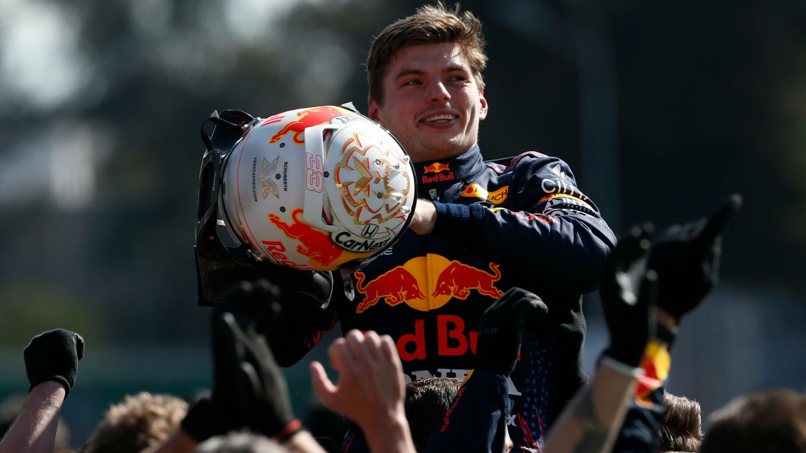 Max Verstappen 'setting new standards' in title quest and wants to be ...