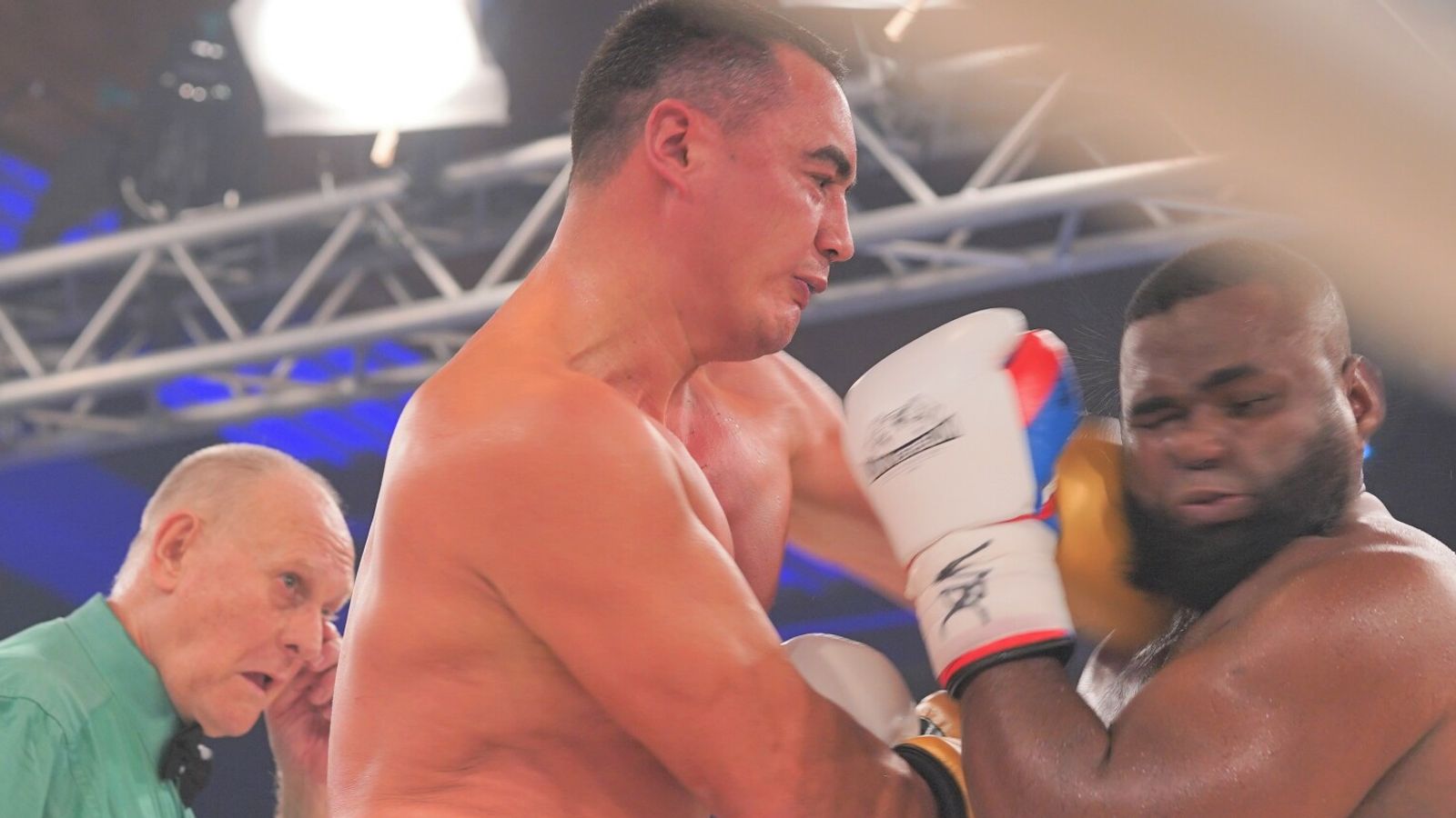 Zhan Kossobutskiys Spiteful Ko Streak Sees Kazakh Heavyweight Compared To Gennadiy Golovkin