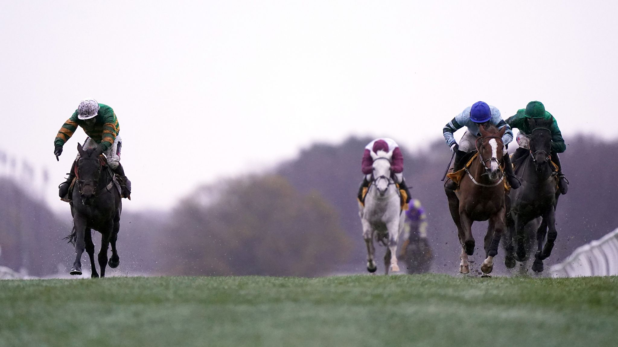 Fighting Fifth Hurdle: Ground no issue for defending champion Not So ...
