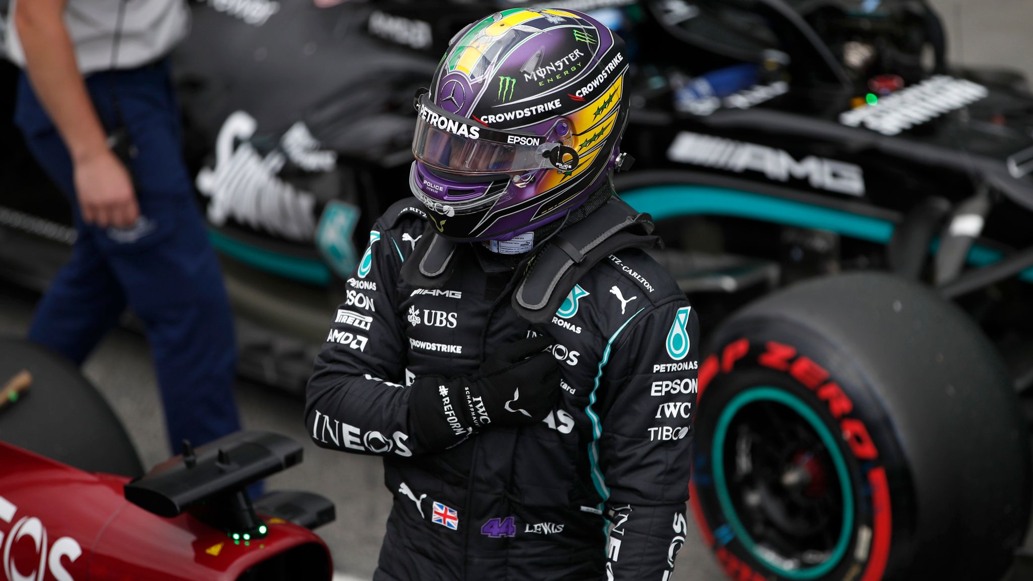 Sao Paulo GP: Lewis Hamilton uncatchable in qualifying to head field ...