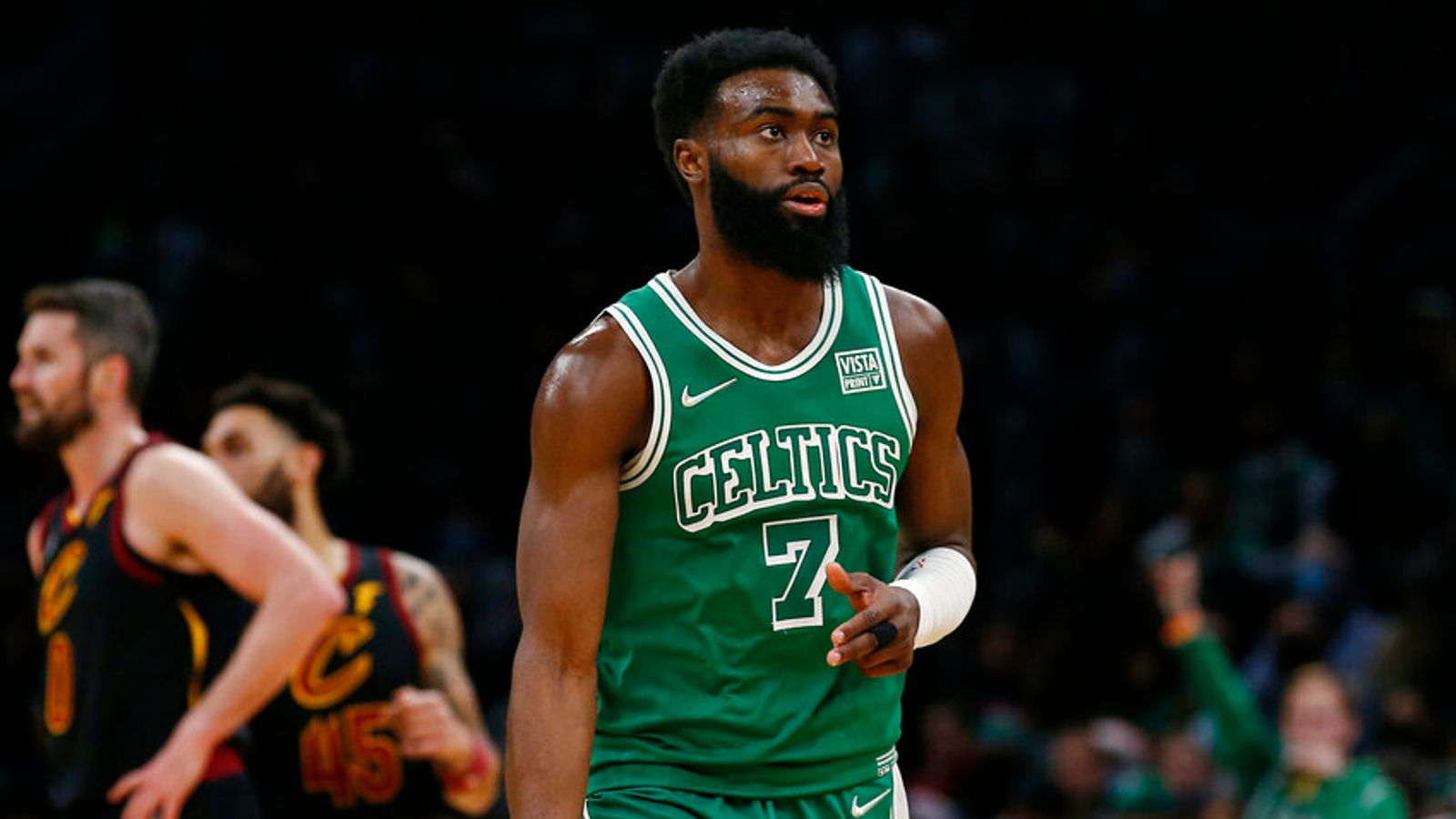 Brown erupts for 34 in Celtics win | NBA News | Sky Sports