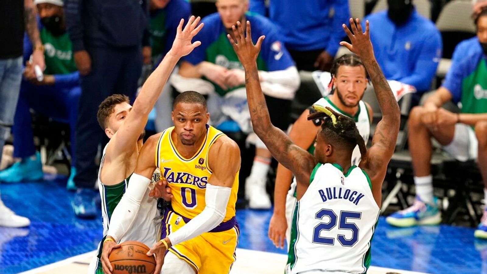 Devonte Graham scores NBA record buzzer-beater to lift Pelicans past ...