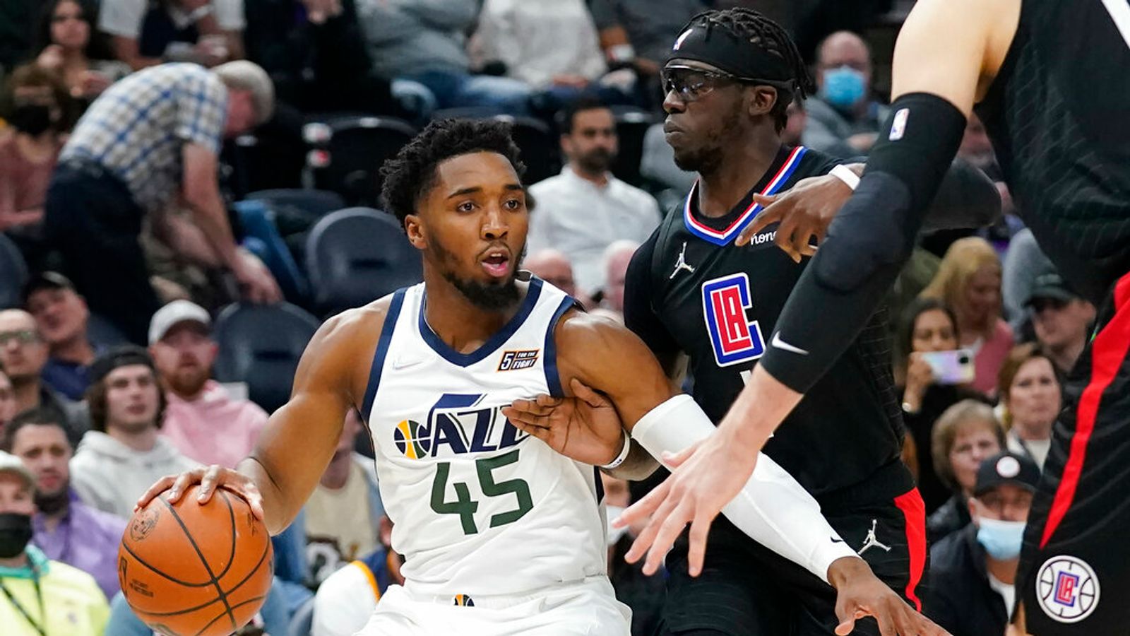 Devonte Graham scores NBA record buzzer-beater to lift Pelicans past ...