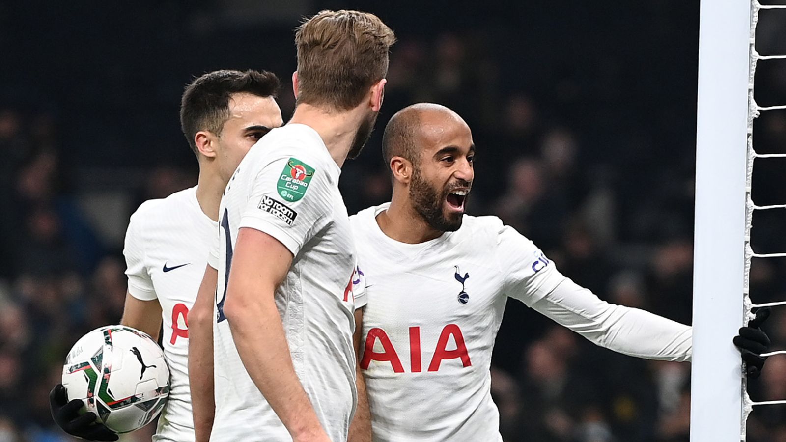 Tottenham 2-1 West Ham: Steven Bergwijn and Lucas Moura send Spurs into ...
