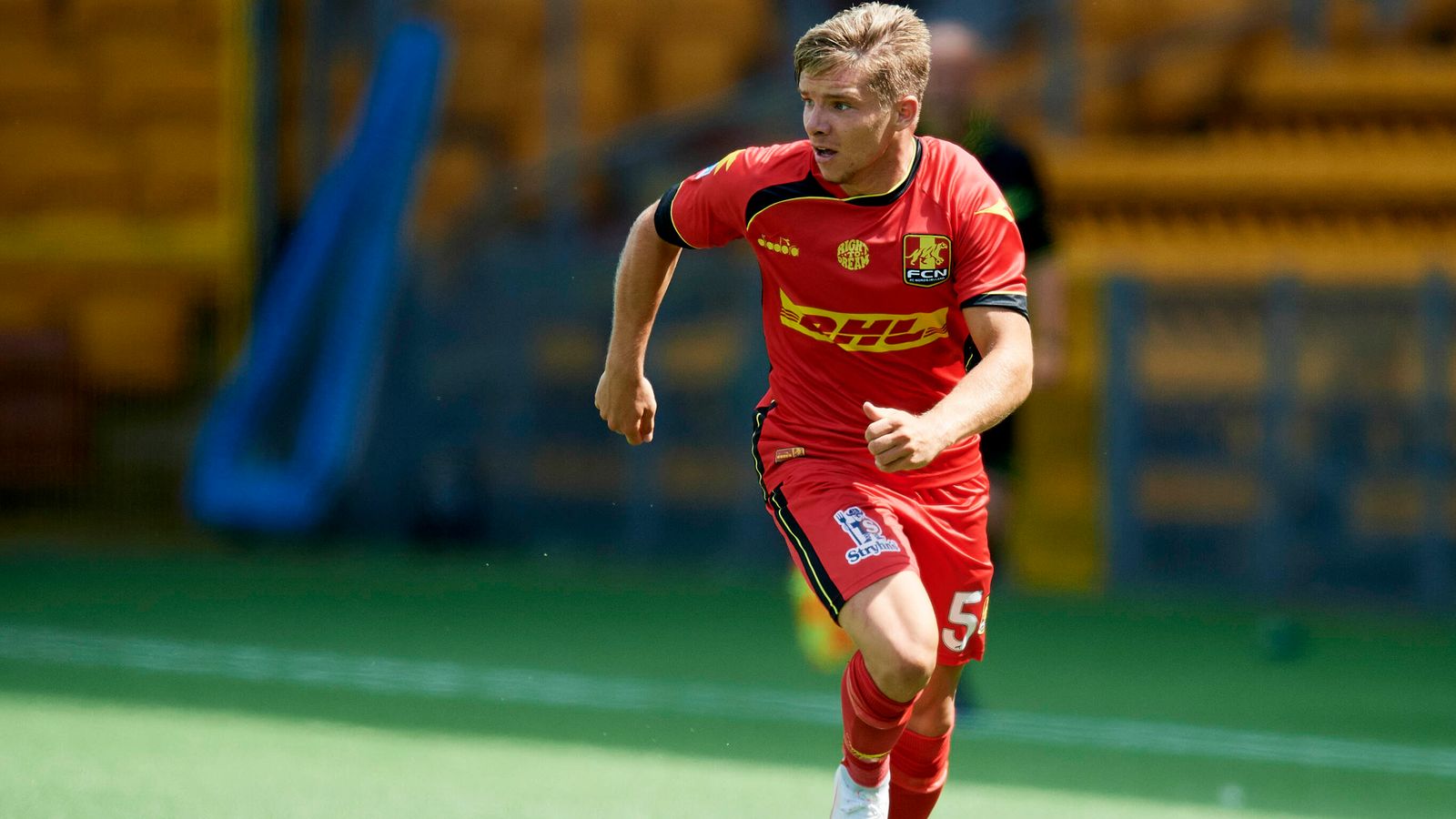 Mads Pedersen on Bayern Munich goal, Common Goal and clothing children ...