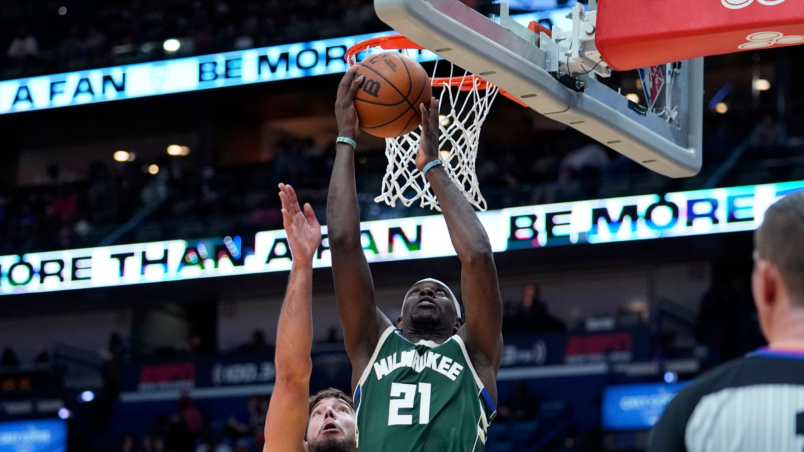 Career-high 40 for Holiday | NBA News | Sky Sports