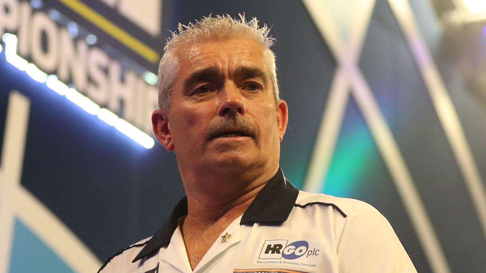 Steve Beaton discusses Fallon Sherrock showdown on his record 31st ...