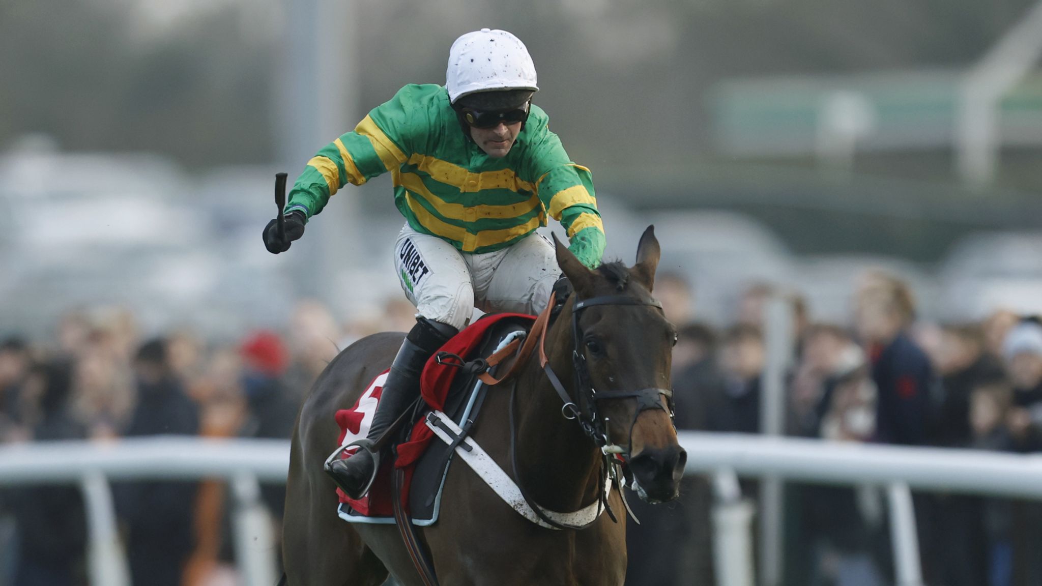 Grand National Festival: Simon Rowlands shares his tips for day one ...