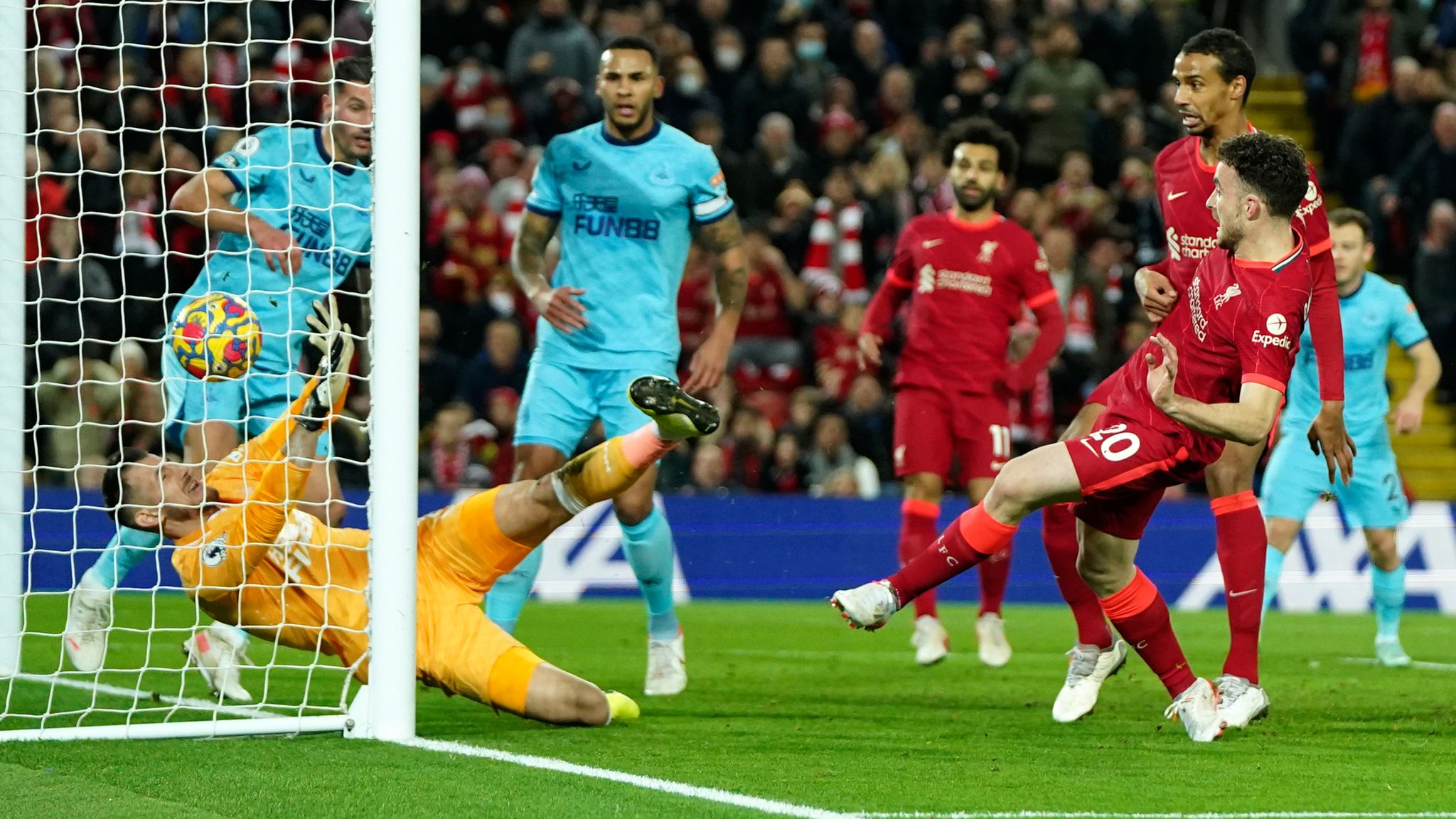 Ref Watch: Dermot Gallagher gives verdict on Diogo Jota goal that stood ...