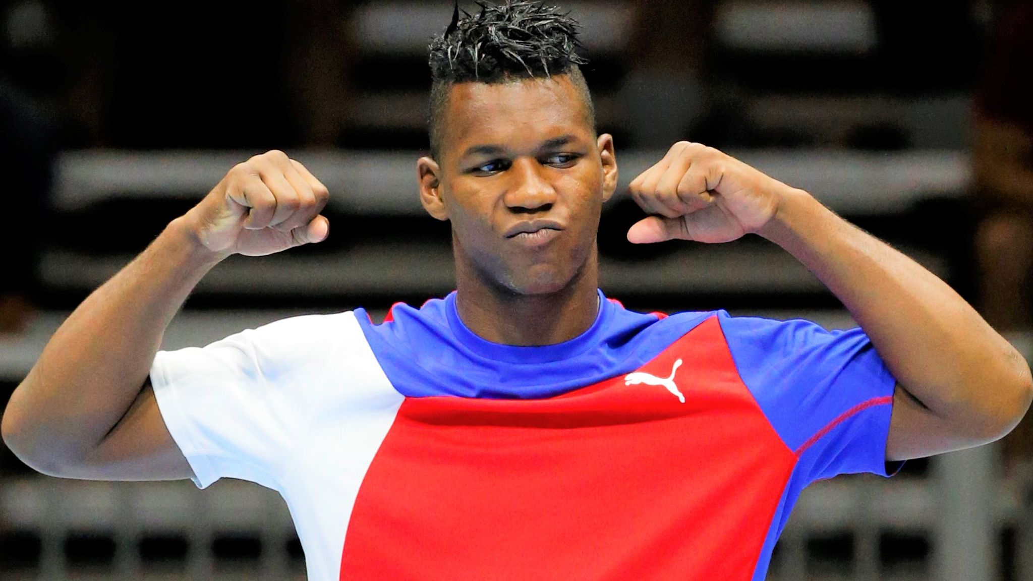 Frazer Clarke inflicted a stunning knockout on Cuba's top heavyweight ...